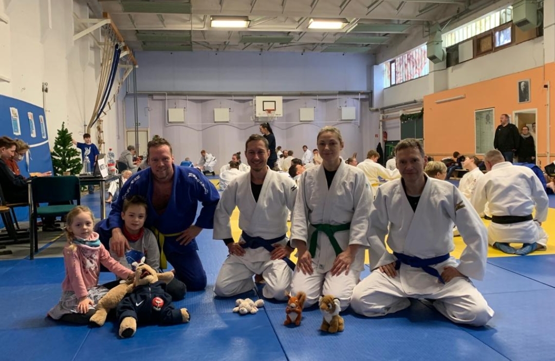 7 Medaillen beim Ü30-Turnier in Halle - Judoclub Leipzig e.V.